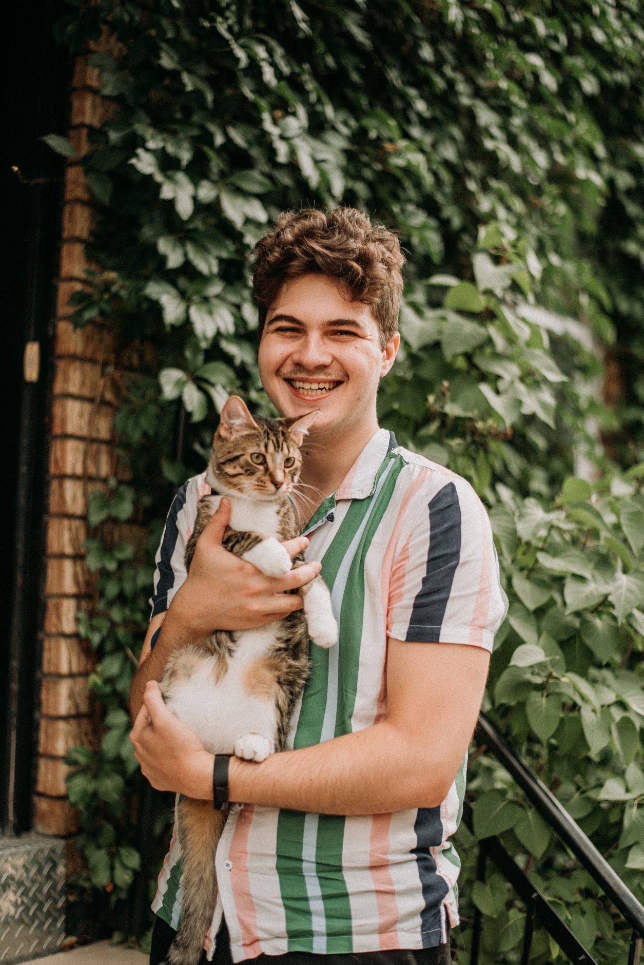 Home [hyperpolyglotkris.github.io]